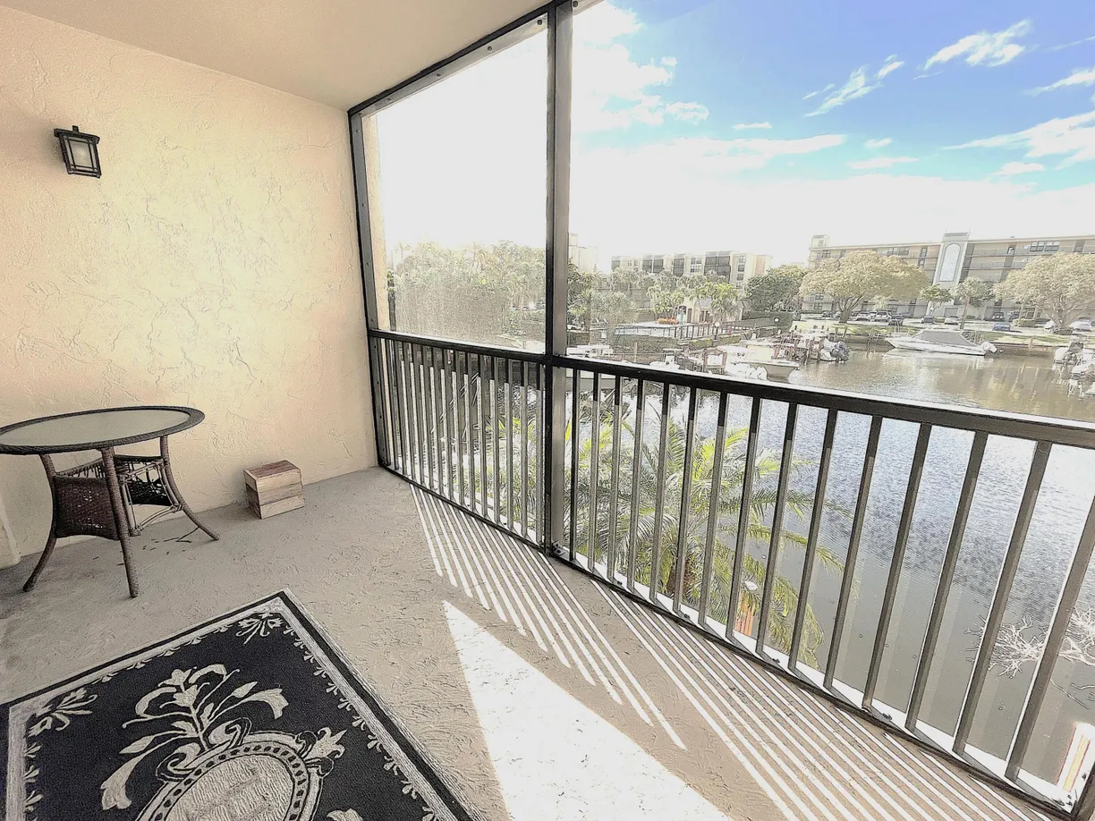 3 Royal Palm Way #205, Boca Raton, FL 33432 Property for sale