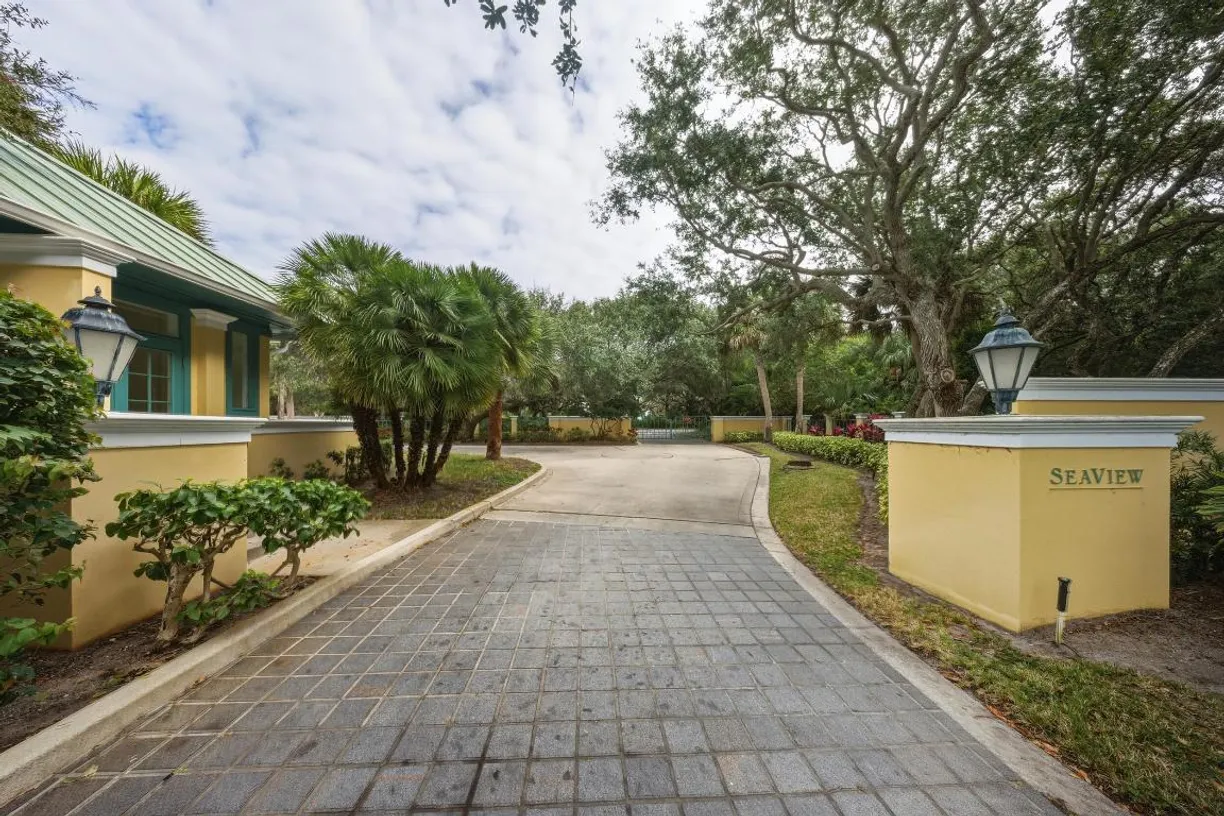 11740 Seaview Drive, Vero Beach, FL 32963 Property for sale