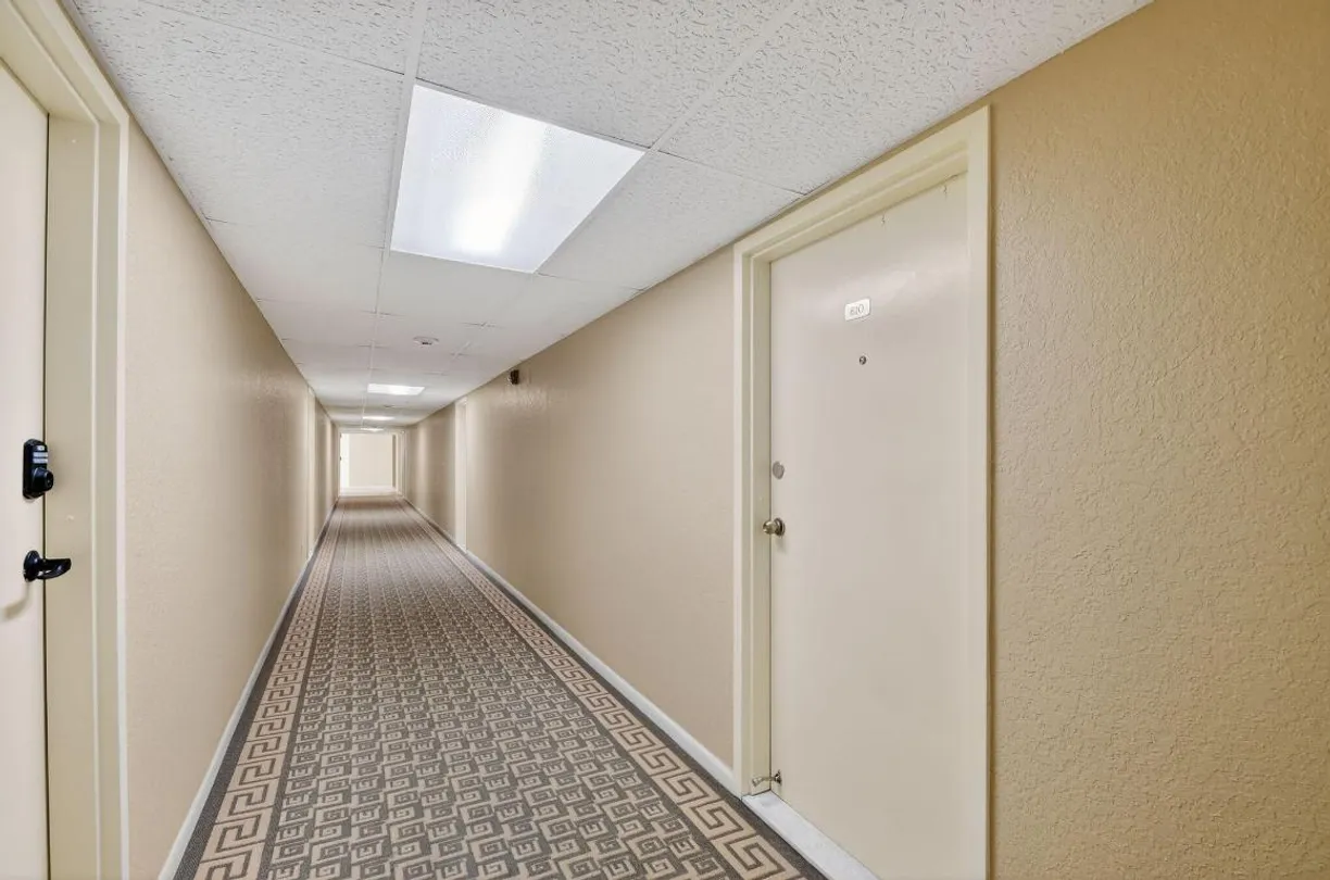 3540 S. Ocean Boulevard #810, South Palm Beach, FL 33480 Property for sale