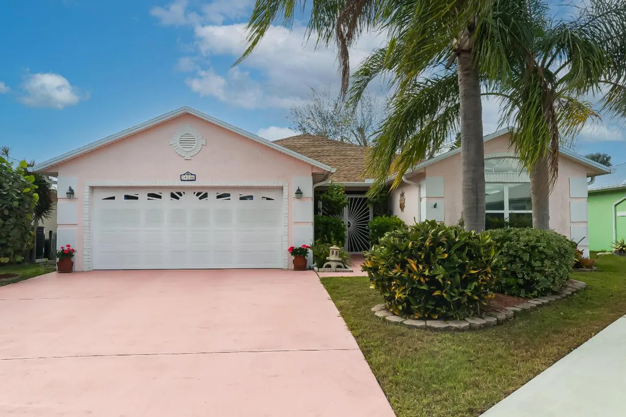 14196 Cisne Circle, Fort Pierce, FL 34951 Property for sale