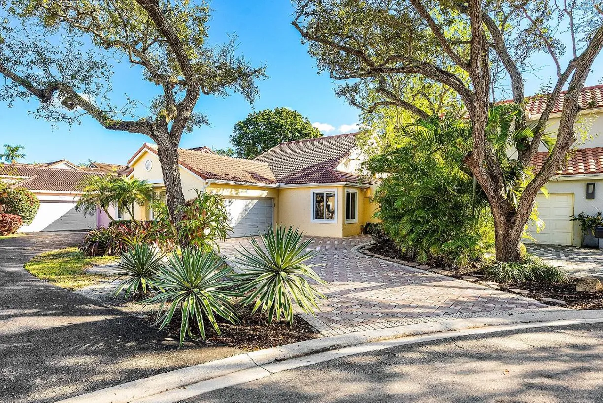 10017 NW 4th Street, Plantation, FL 33324 Property for rent