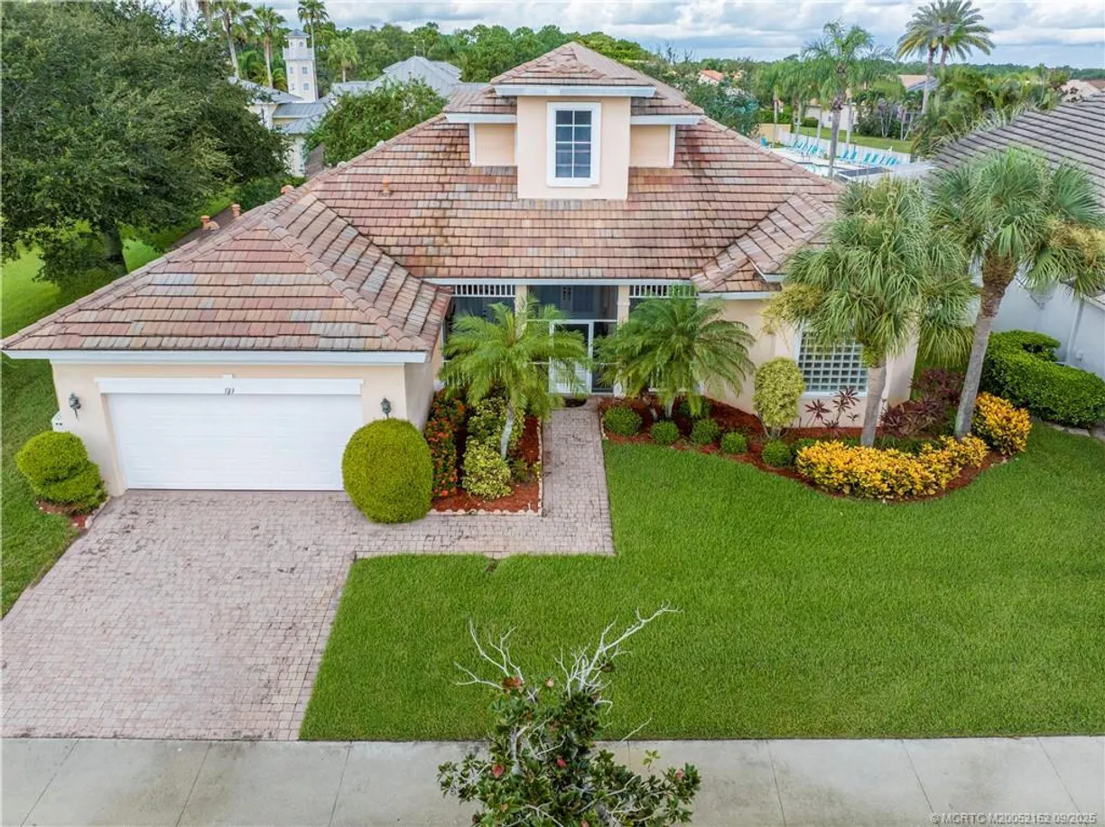 127 NW Magnolia Lakes Boulevard, Port St Lucie, FL 34986 Property for sale