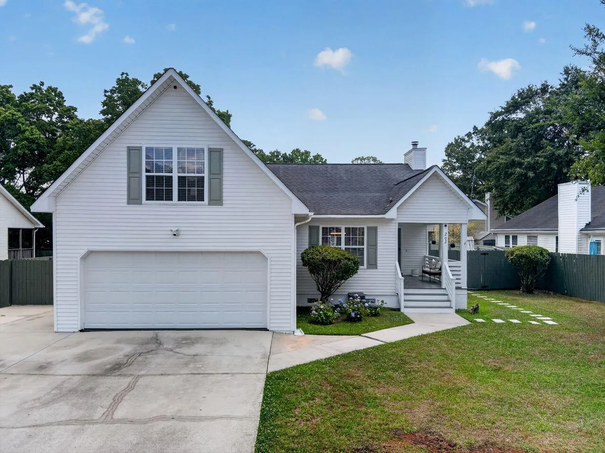 202 Cane Break Lane, Goose Creek, SC 29445 Property for sale