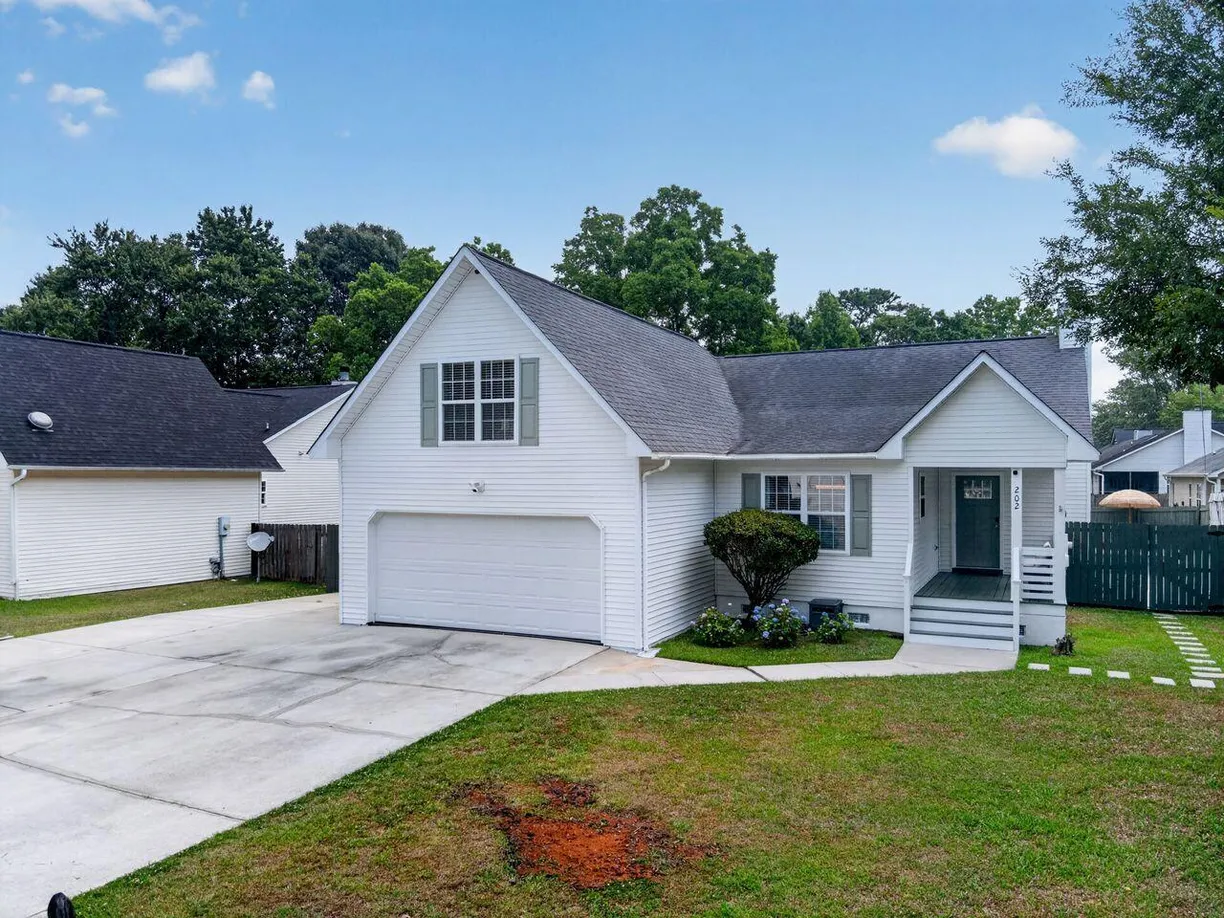 202 Cane Break Lane, Goose Creek, SC 29445 Property for sale