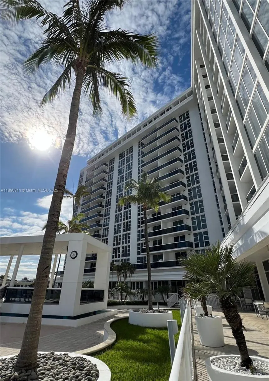 10275 Collins Ave #111, Bal Harbour, FL 33154 Property for rent