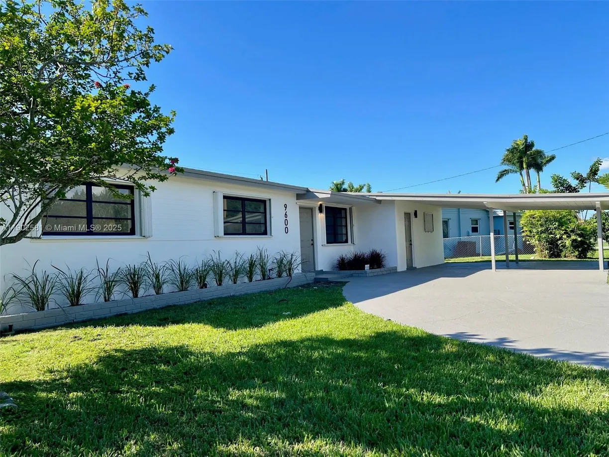 9600 Cutler Ridge Dr, Cutler Bay, FL 33157 Property for sale