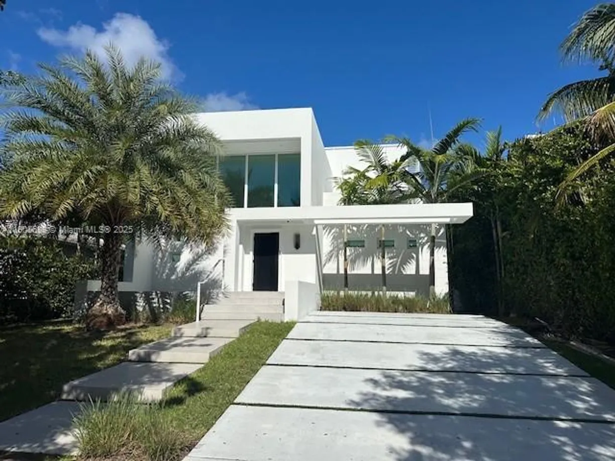 1325 Bay Dr, Miami Beach, FL 33141 Property for rent