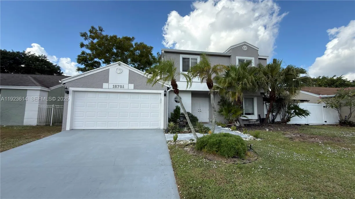 18701 Shauna Manor Dr, Boca Raton, FL 33496 Property for rent
