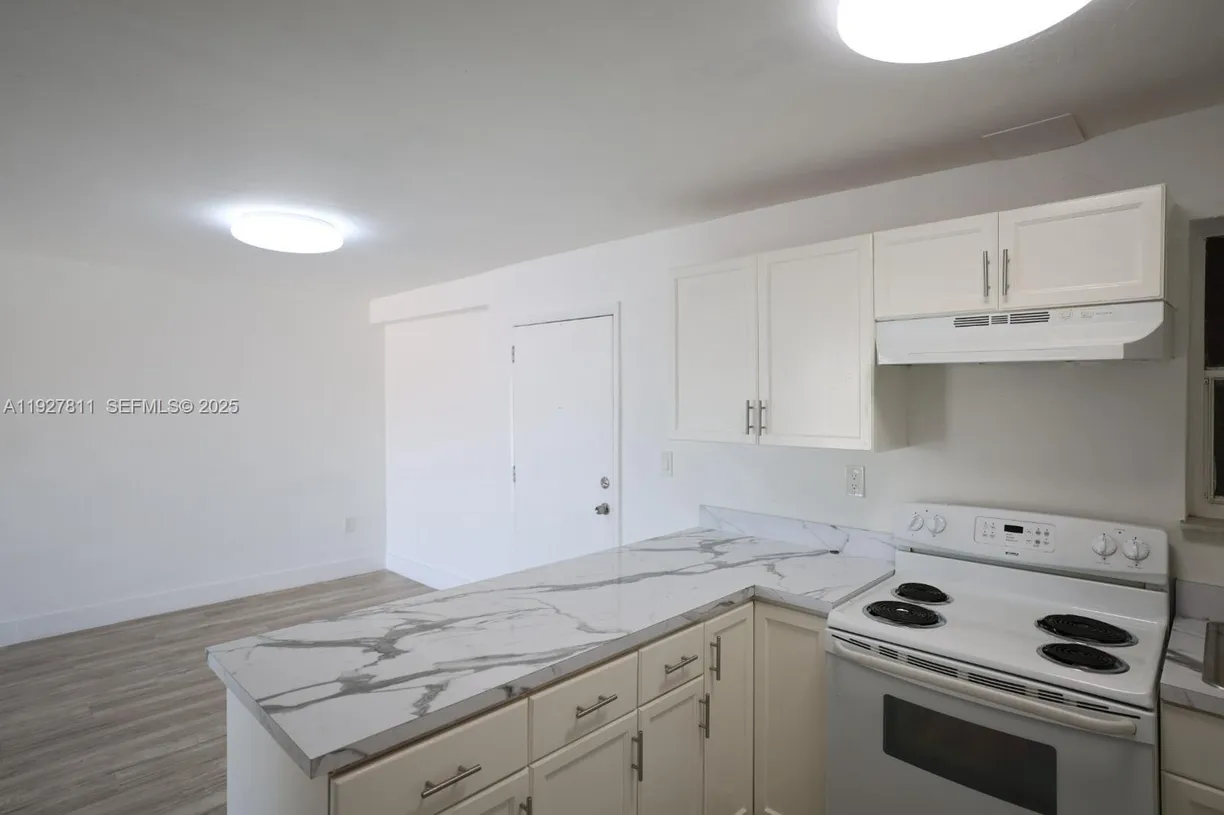 3501 W 11th Ave #207, Hialeah, FL 33012 Property for rent