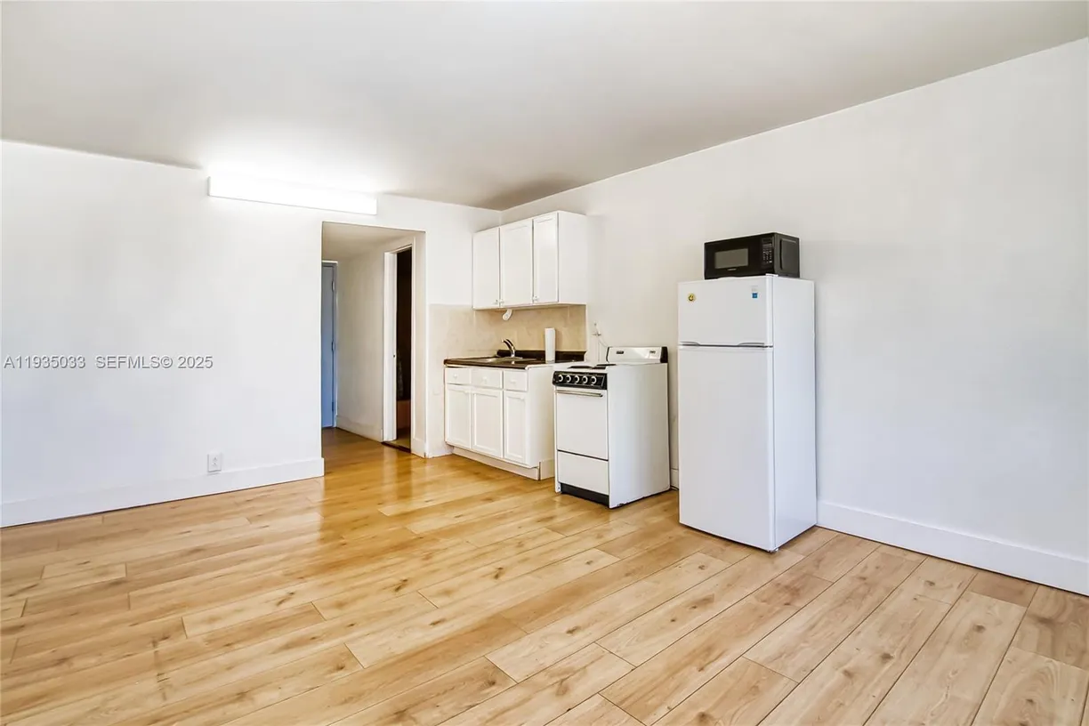 6484 Indian Creek Dr #114, Miami Beach, FL 33141 Property for rent