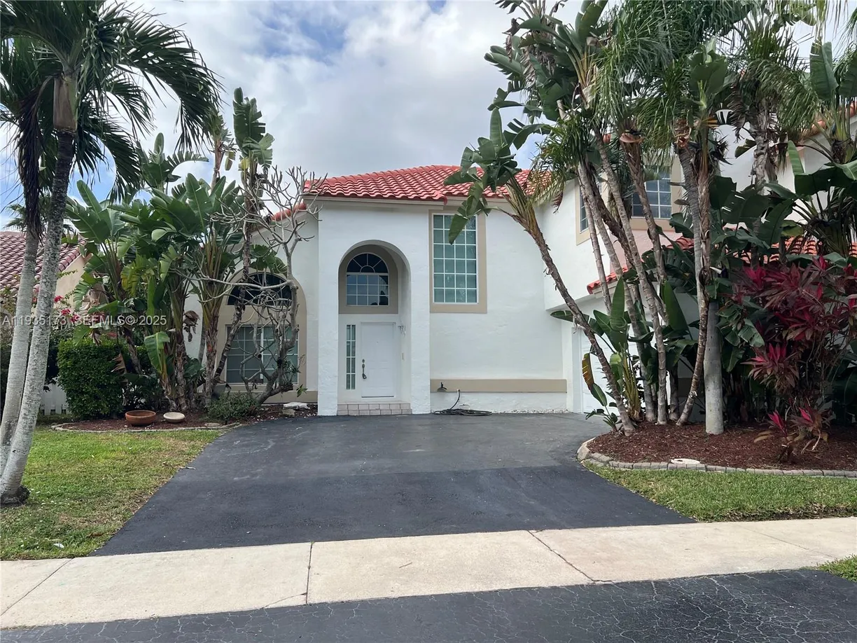 1075 Spyglass, Weston, FL 33326 Property for rent