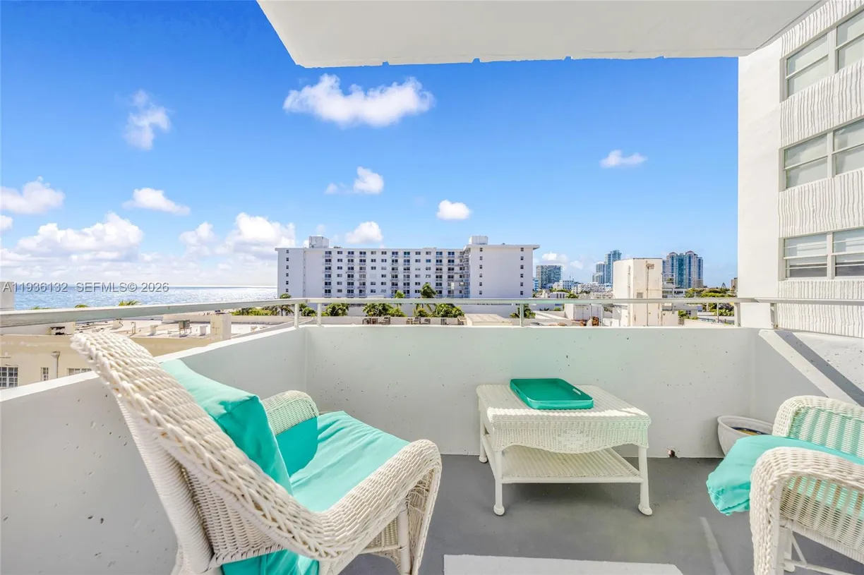 465 Ocean Dr #708, Miami Beach, FL 33139 Property for sale