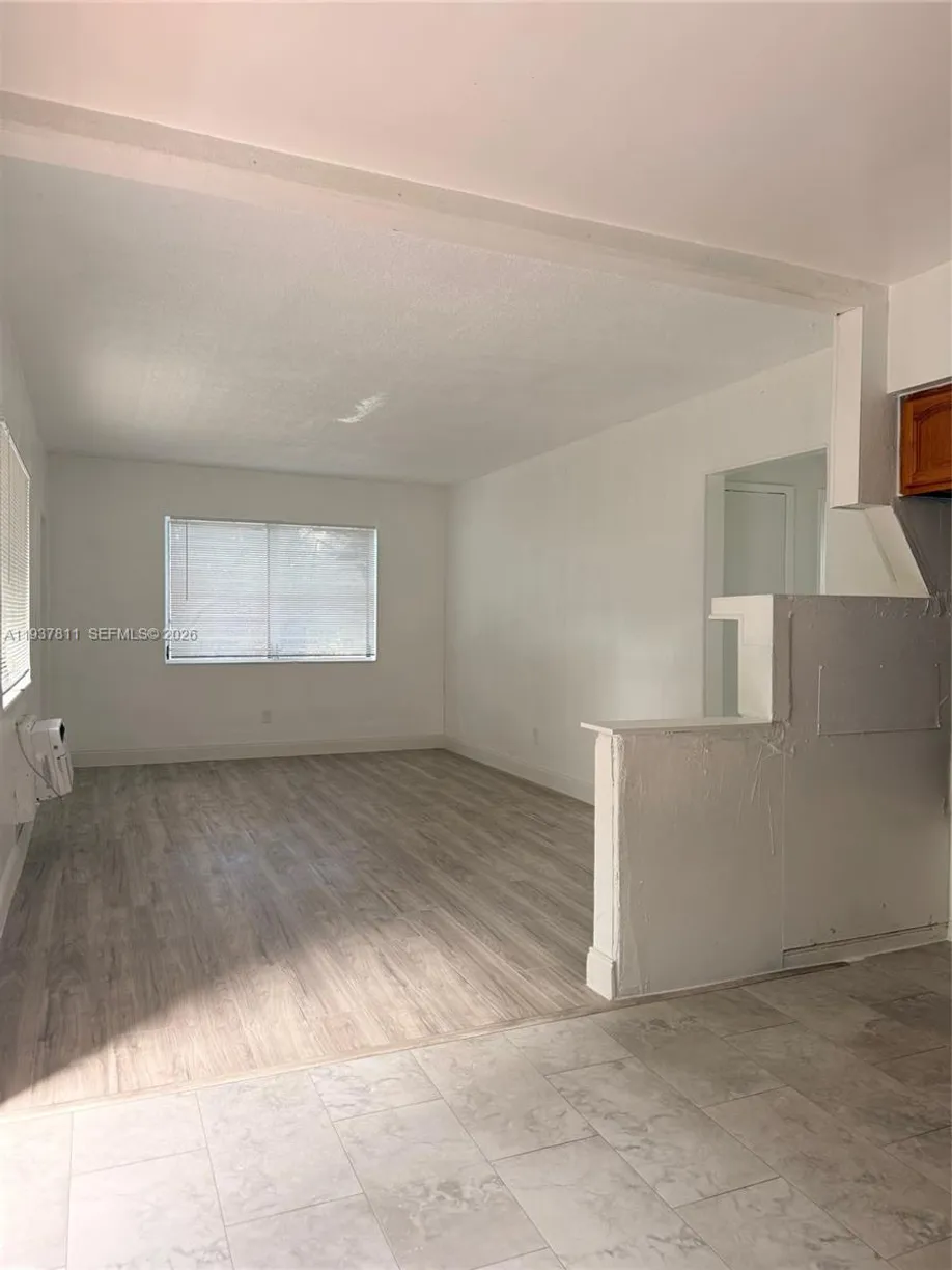 16675 NE 20th Ave #5, North Miami Beach, FL 33162 Property for rent