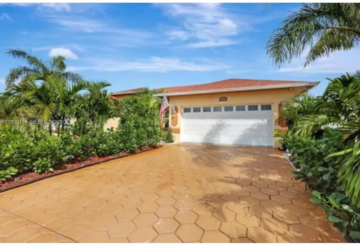 3228 SE Pinto St, Port St Lucie, FL 34984 Property for sale