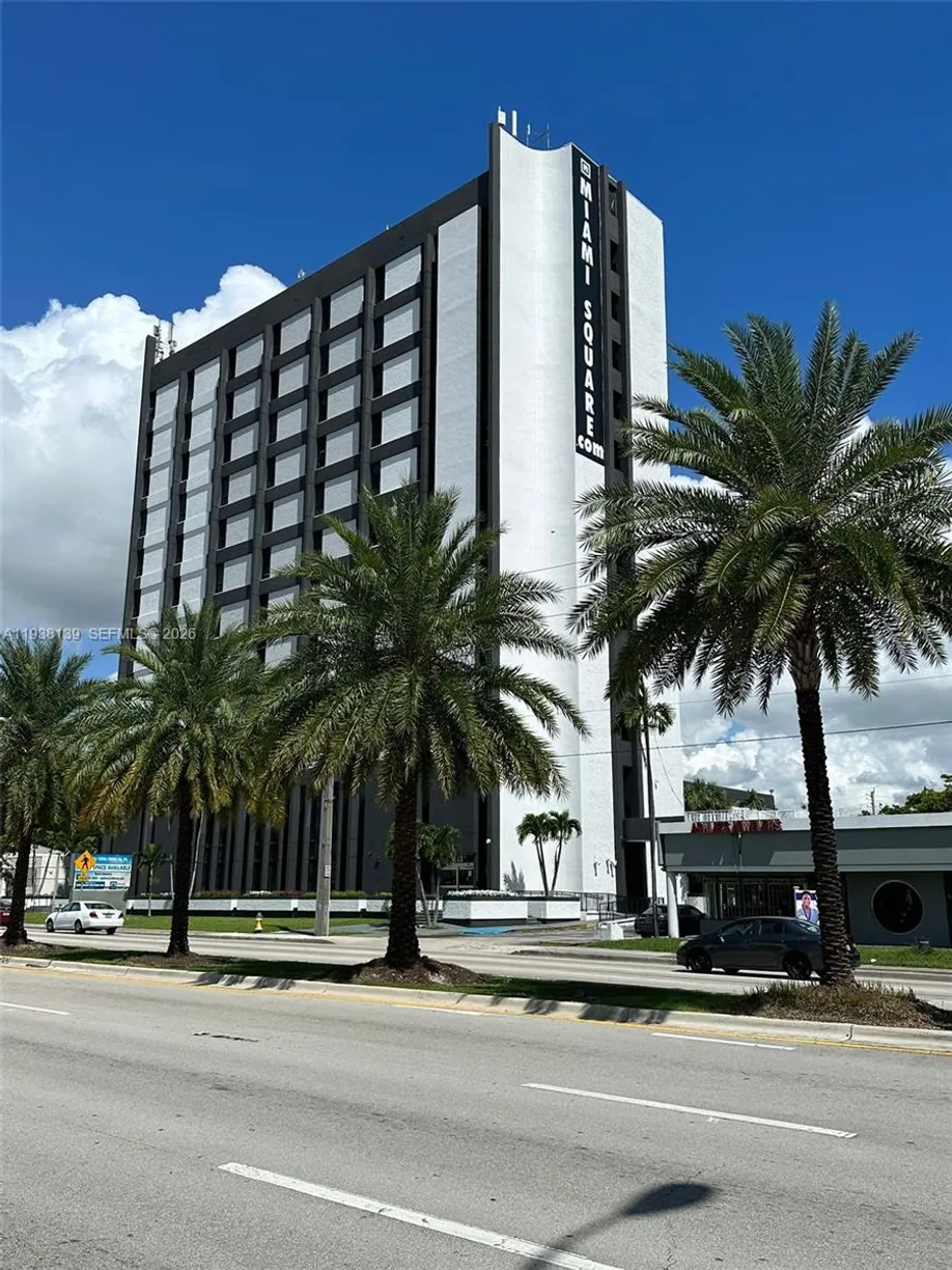 699 NE 167th St #325, North Miami Beach, FL 33162 Property for rent