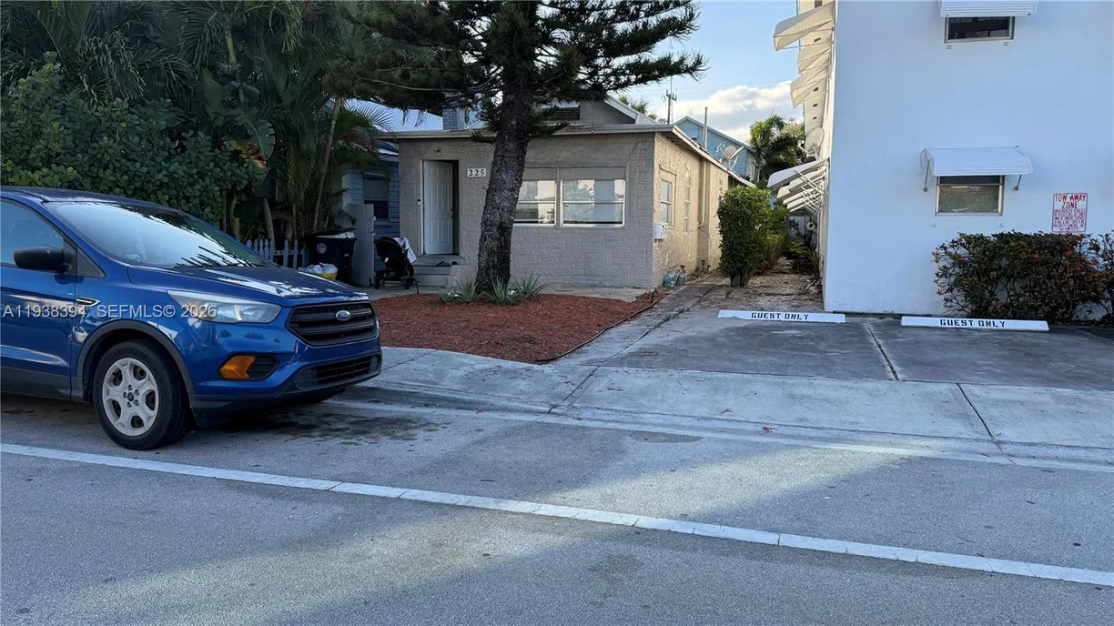225 N K St #1, Lake Worth, FL 33460 Property for rent
