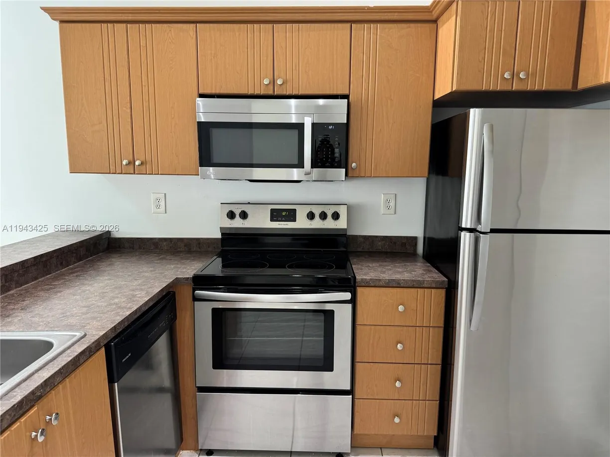 9446 SW 140th Ct #9446, Miami, FL 33186 Property for rent