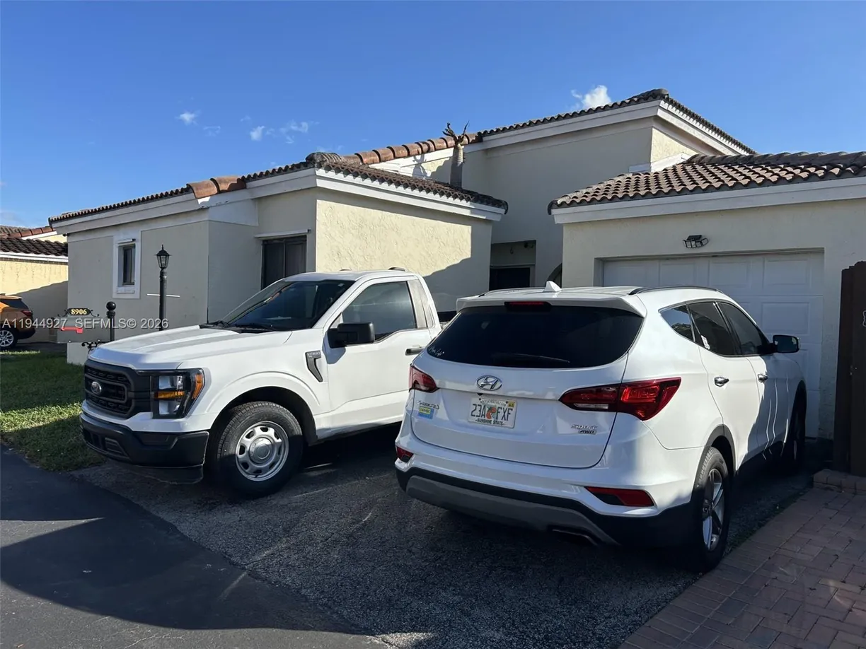 8906 SW 6th Ln, Miami, FL 33174 Property for sale