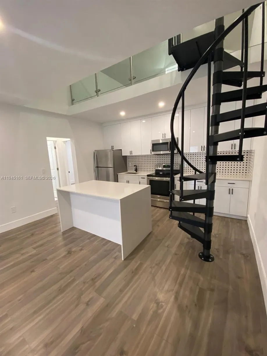 7411 Carlyle Ave #2, Miami Beach, FL 33141 Property for rent