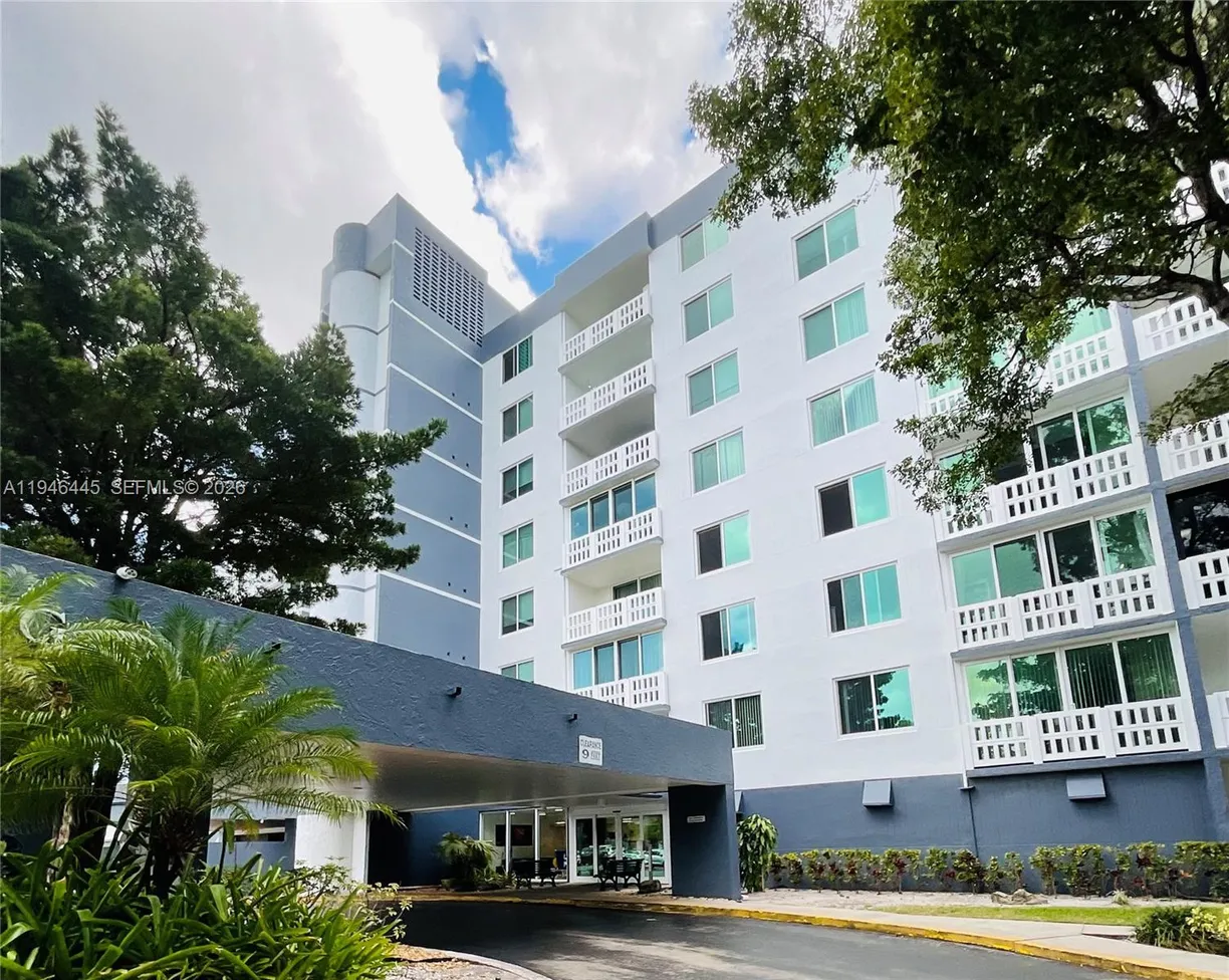 919 Hillcrest Dr #704, Hollywood, FL 33021 Property for rent