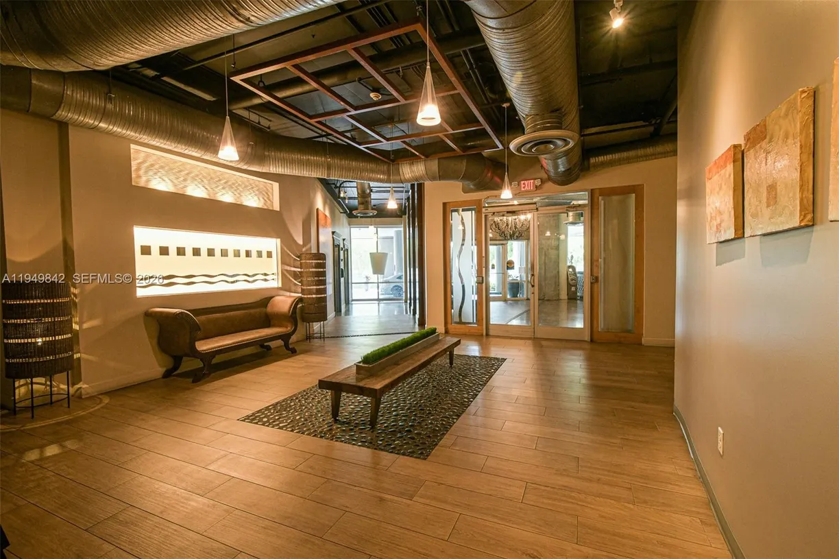 10 SW South River Dr #1704, Miami, FL 33130 Property for rent