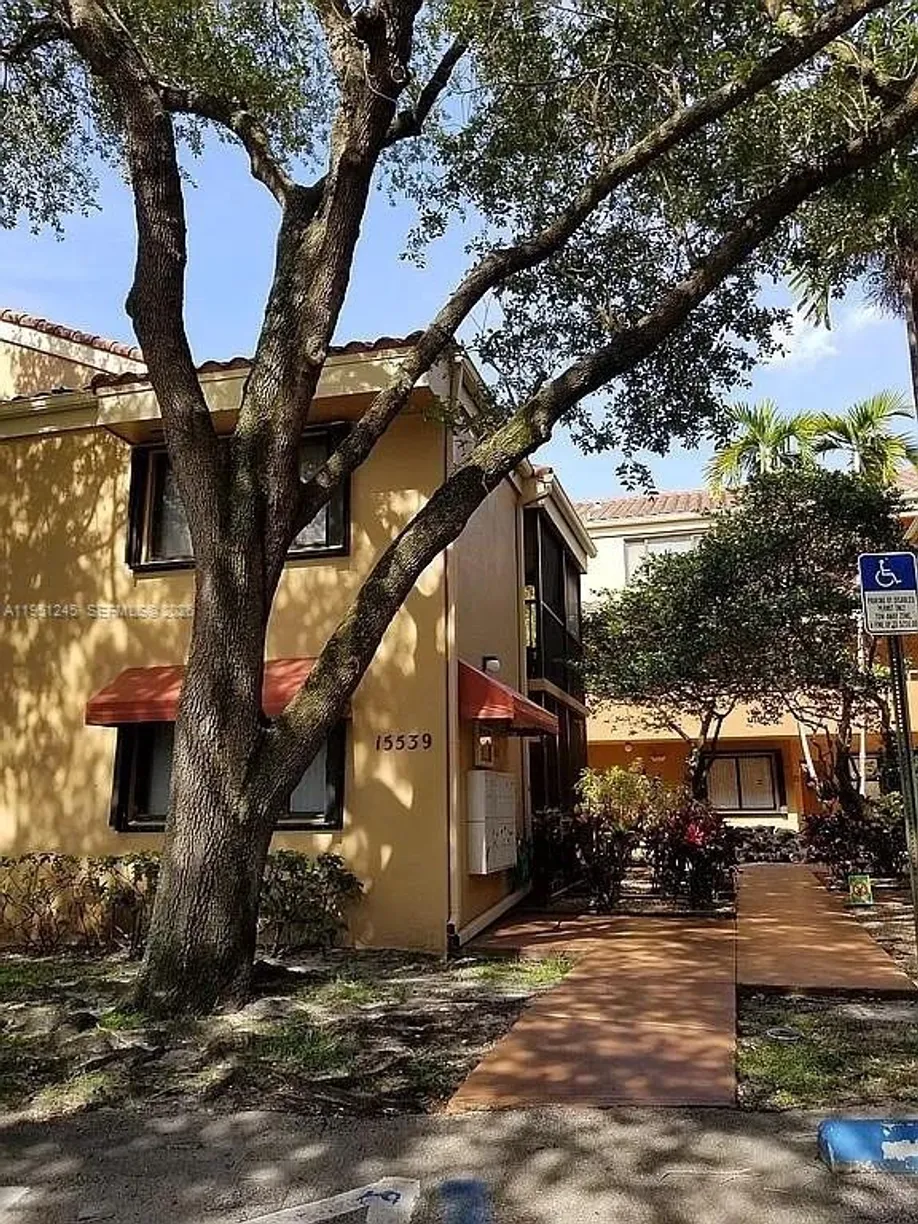 15539 N Miami Lakeway N #203-22, Miami Lakes, FL 33014 Property for sale
