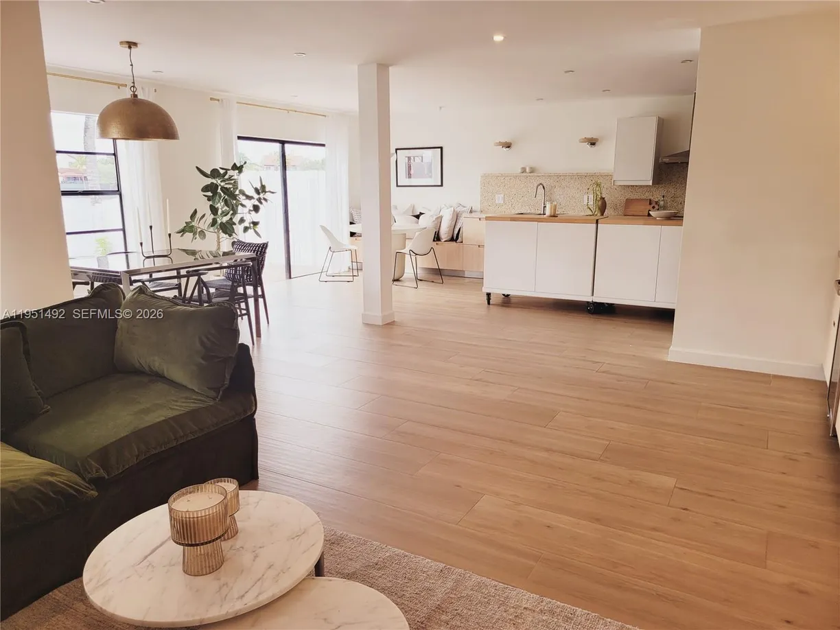 13228 SW 10th Ln, Miami, FL 33184 Property for rent