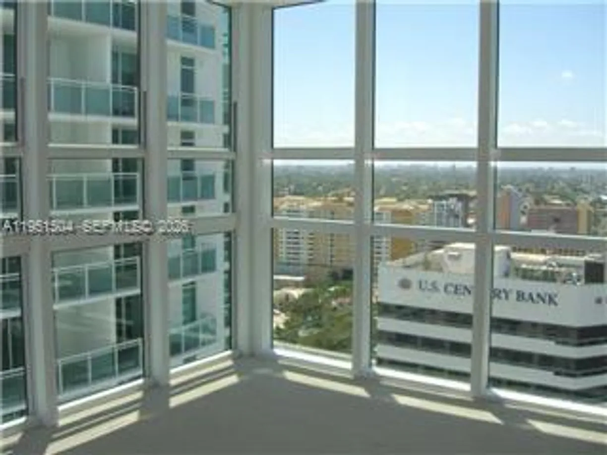 950 Brickell Bay Dr #2301, Miami, FL 33131 Property for rent