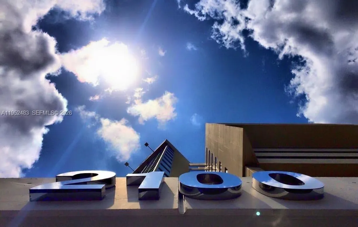 2100 Ponce De Leon Blvd #920, Coral Gables, FL 33134 Property for rent