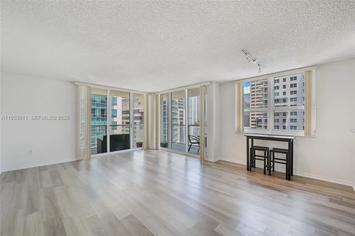 1155 BRICKELL BAY DR #1602, Miami, FL 33131 Property for sale