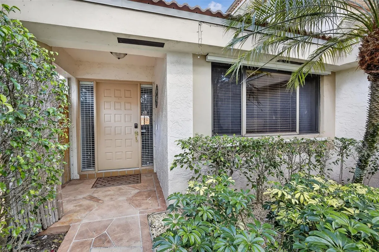 9375 NW 18th Ct, Plantation, FL 33322 Property for sale