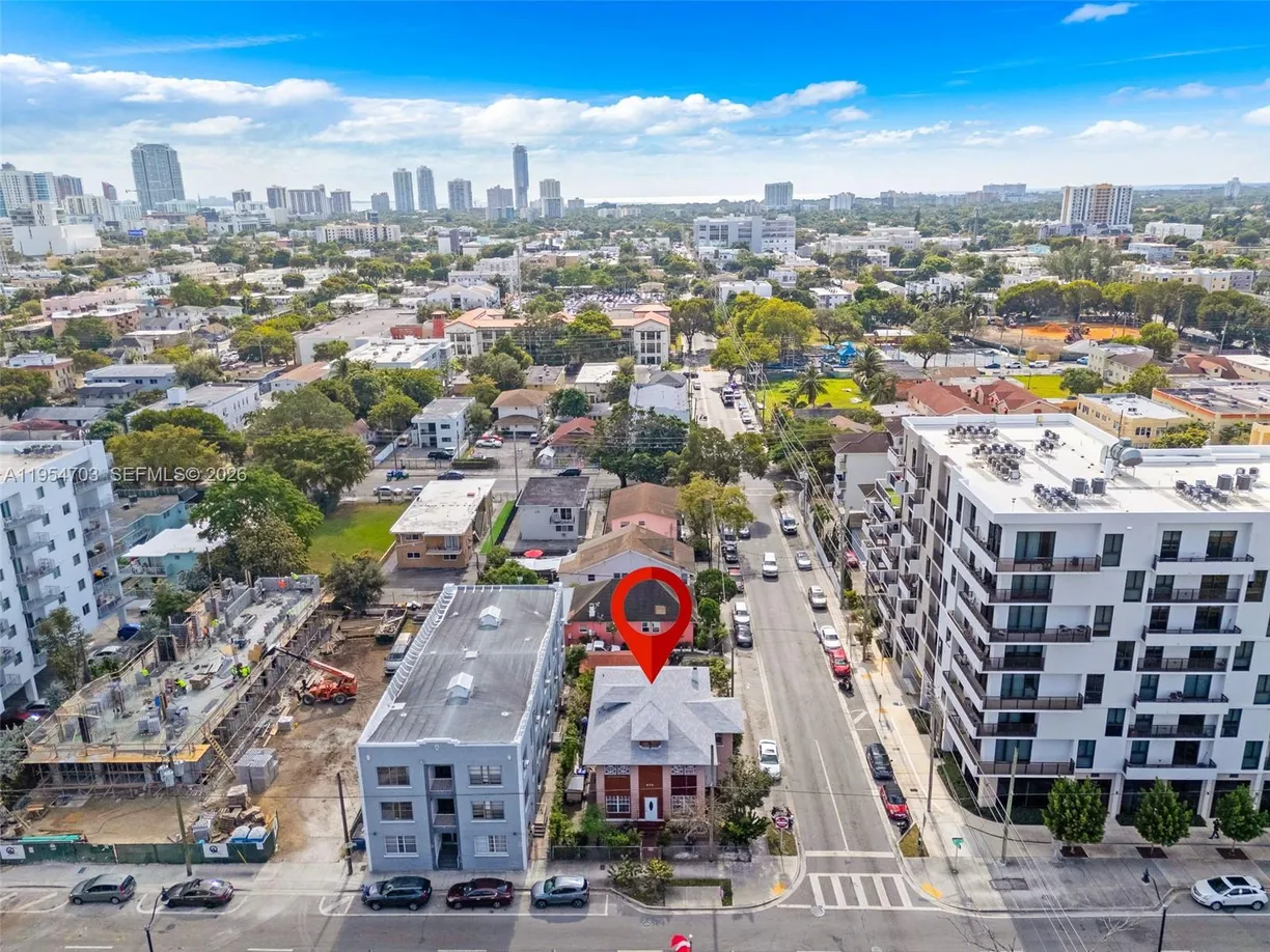676 SW 1st St, Miami, FL 33130 Property for sale