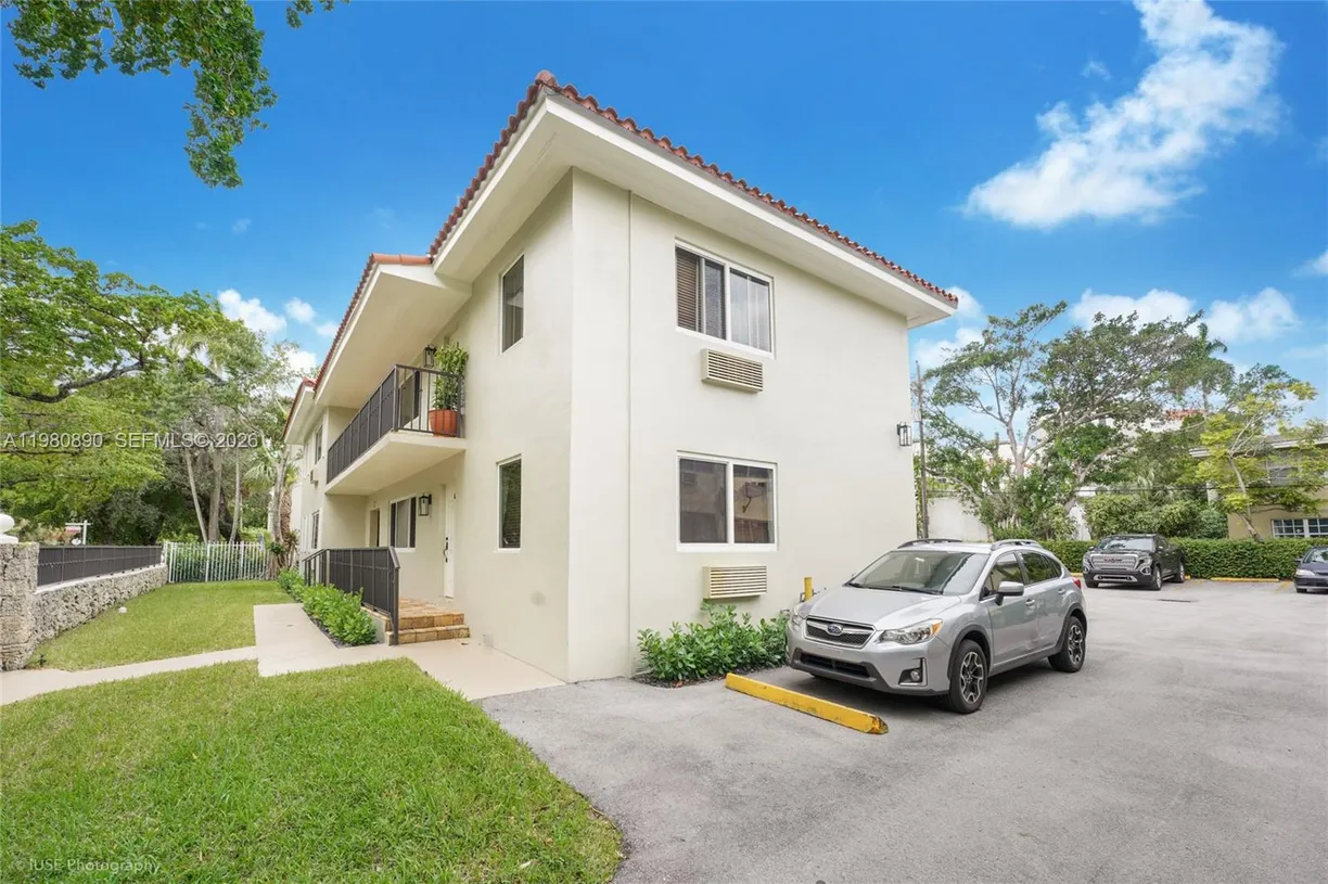 35 Antilla Ave, Coral Gables, FL 33134 Property for sale