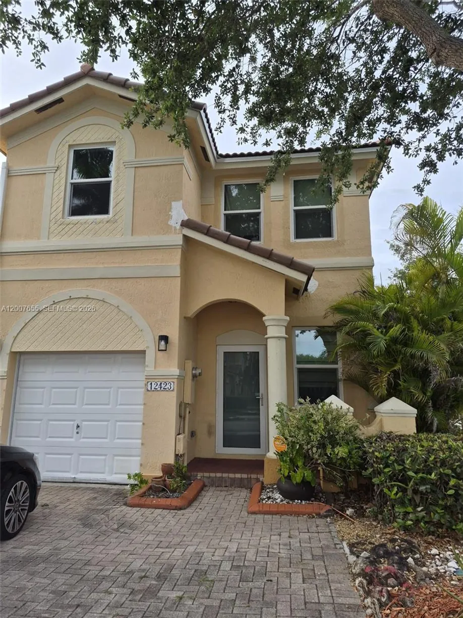 12423 SW 123rd Ter, Miami, FL 33186 Property for sale