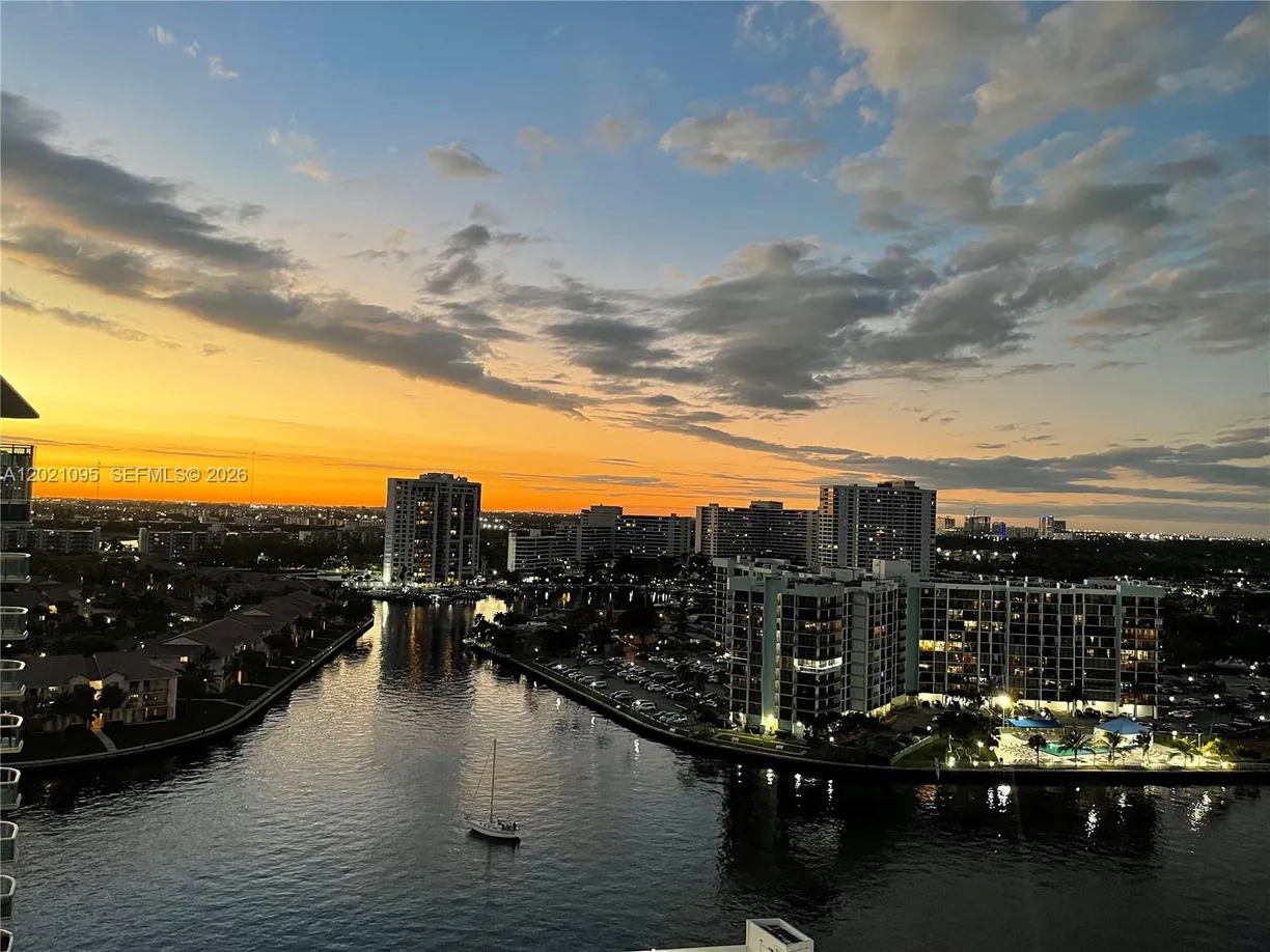 3800 S Ocean Dr #1725, Hollywood, FL 33019 Property for sale