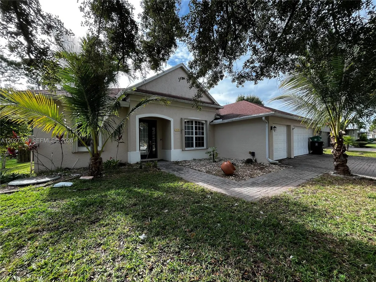 1420 SW Dimperio Ave, Port St Lucie, FL 34953 Property for sale