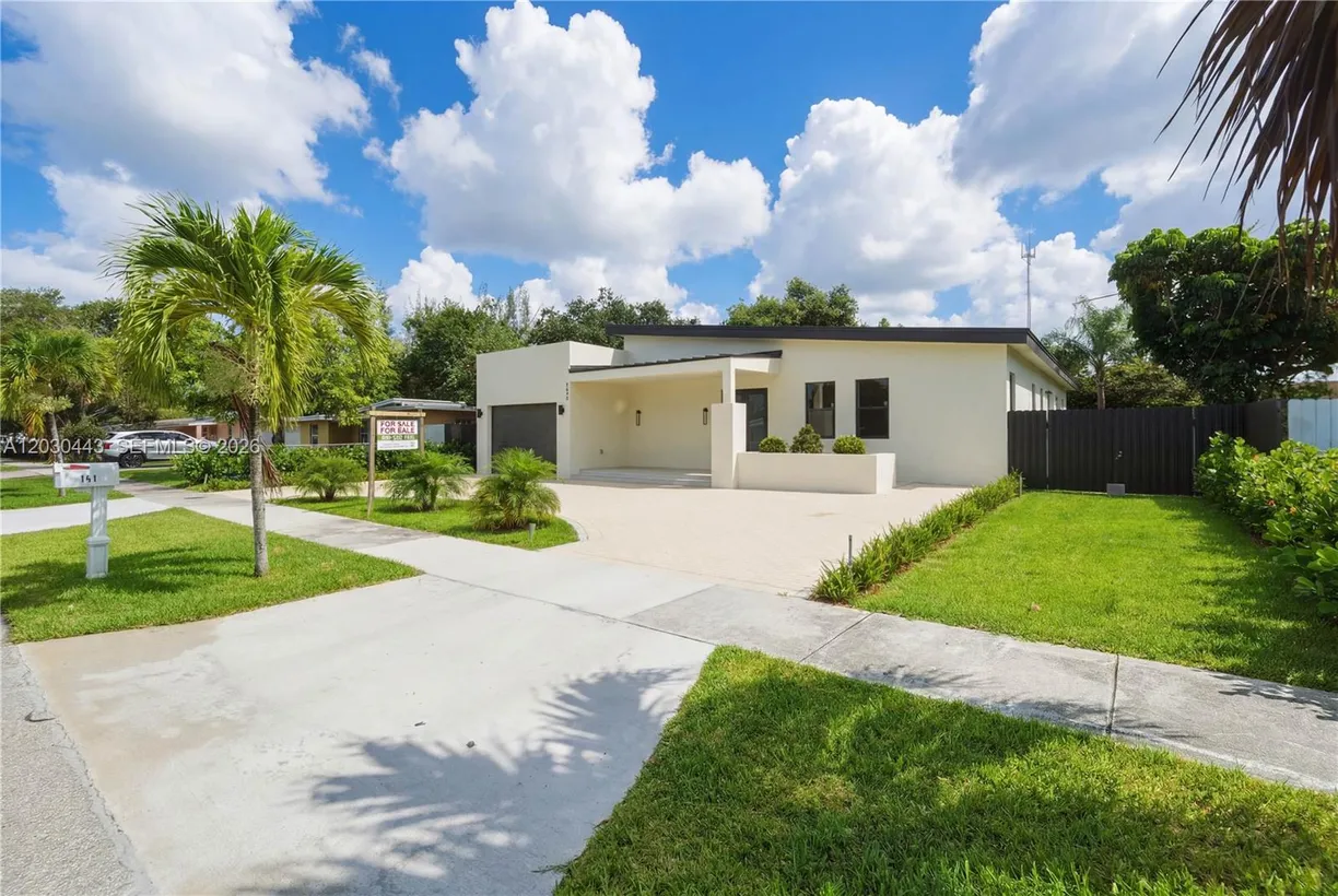 131 Miami Gardens Rd, West Park, FL 33023 Property for sale