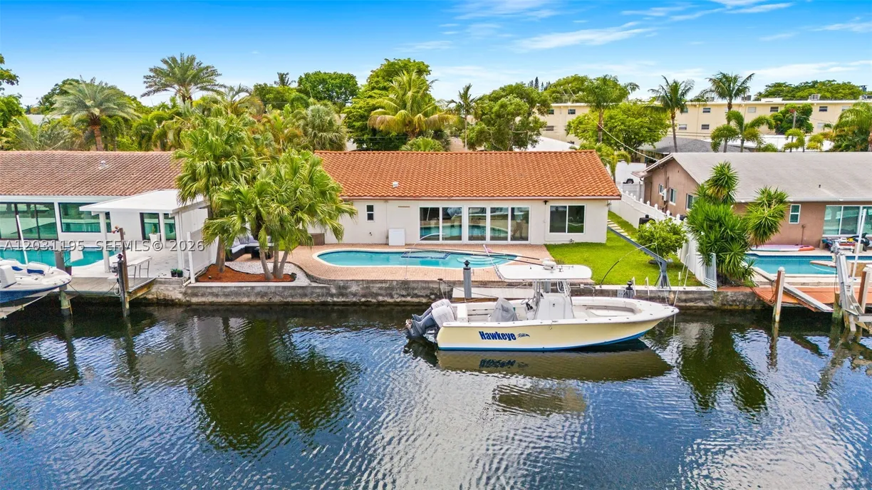 370 SE 12th Ave, Pompano Beach, FL 33060 Property for sale