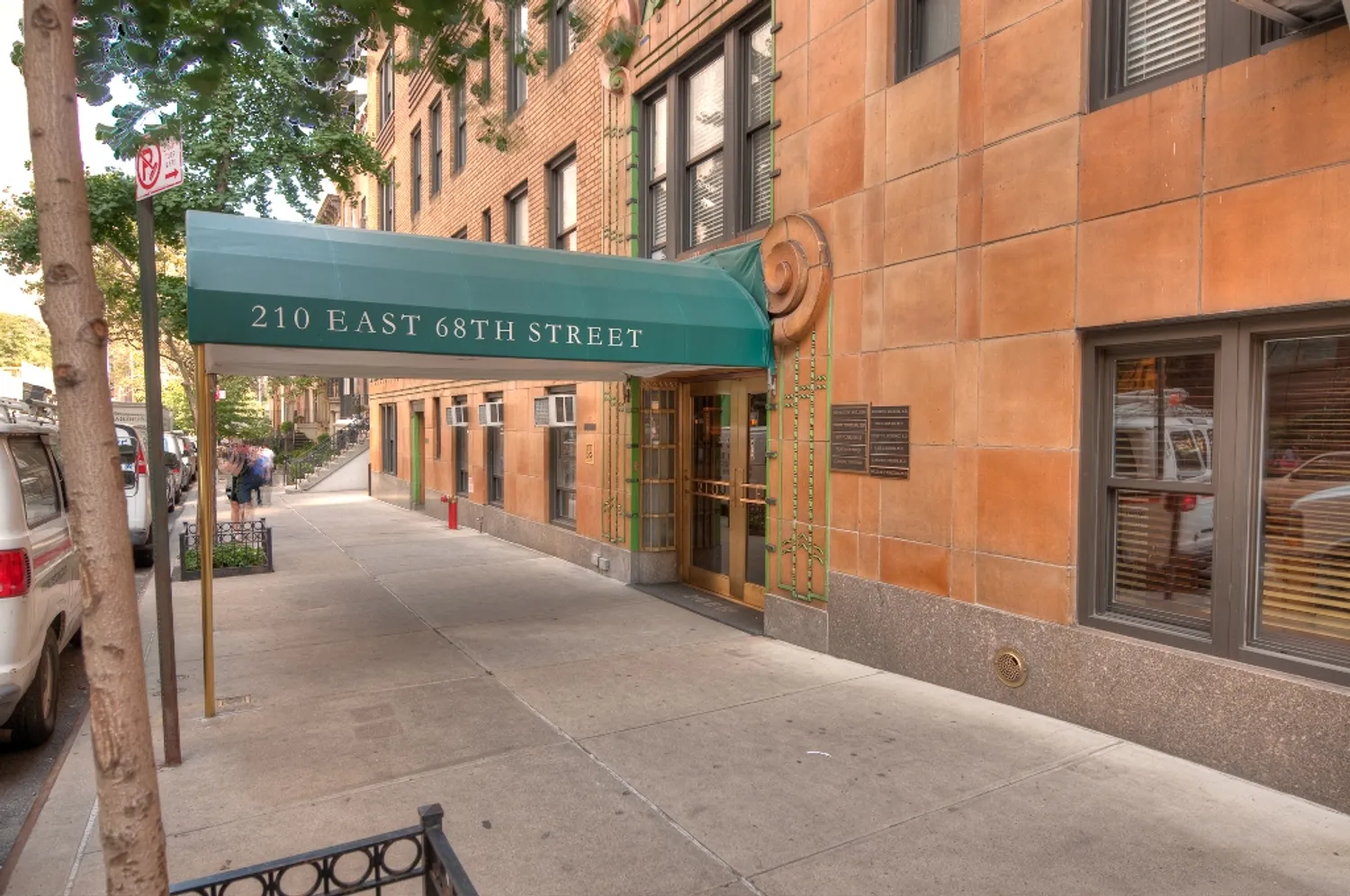 210 East 68th Street, Manhattan | Corcoran