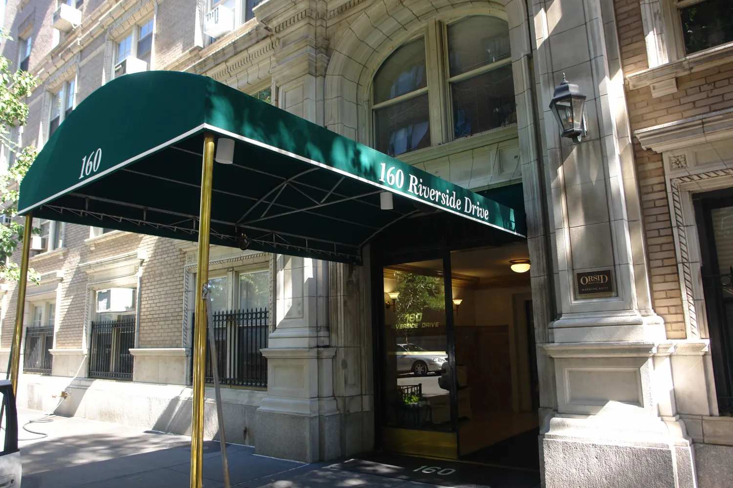 160 Riverside Drive, Manhattan | Corcoran