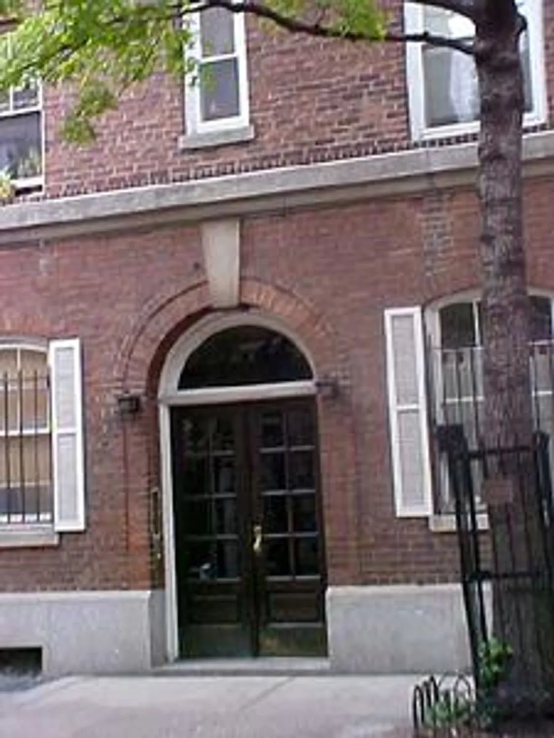Star Corner Condomi | 27 Commerce Street, Manhattan | Corcoran