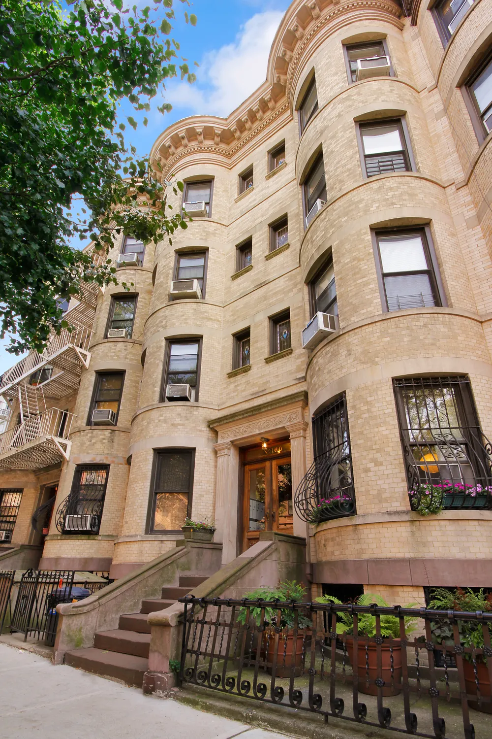 160 Garfield Place, Brooklyn | Corcoran
