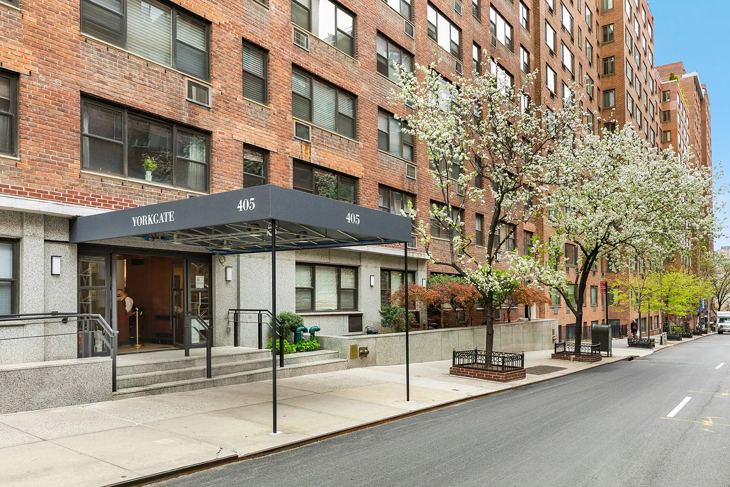 York Gate, The | 405 East 63rd Street, Manhattan | Corcoran