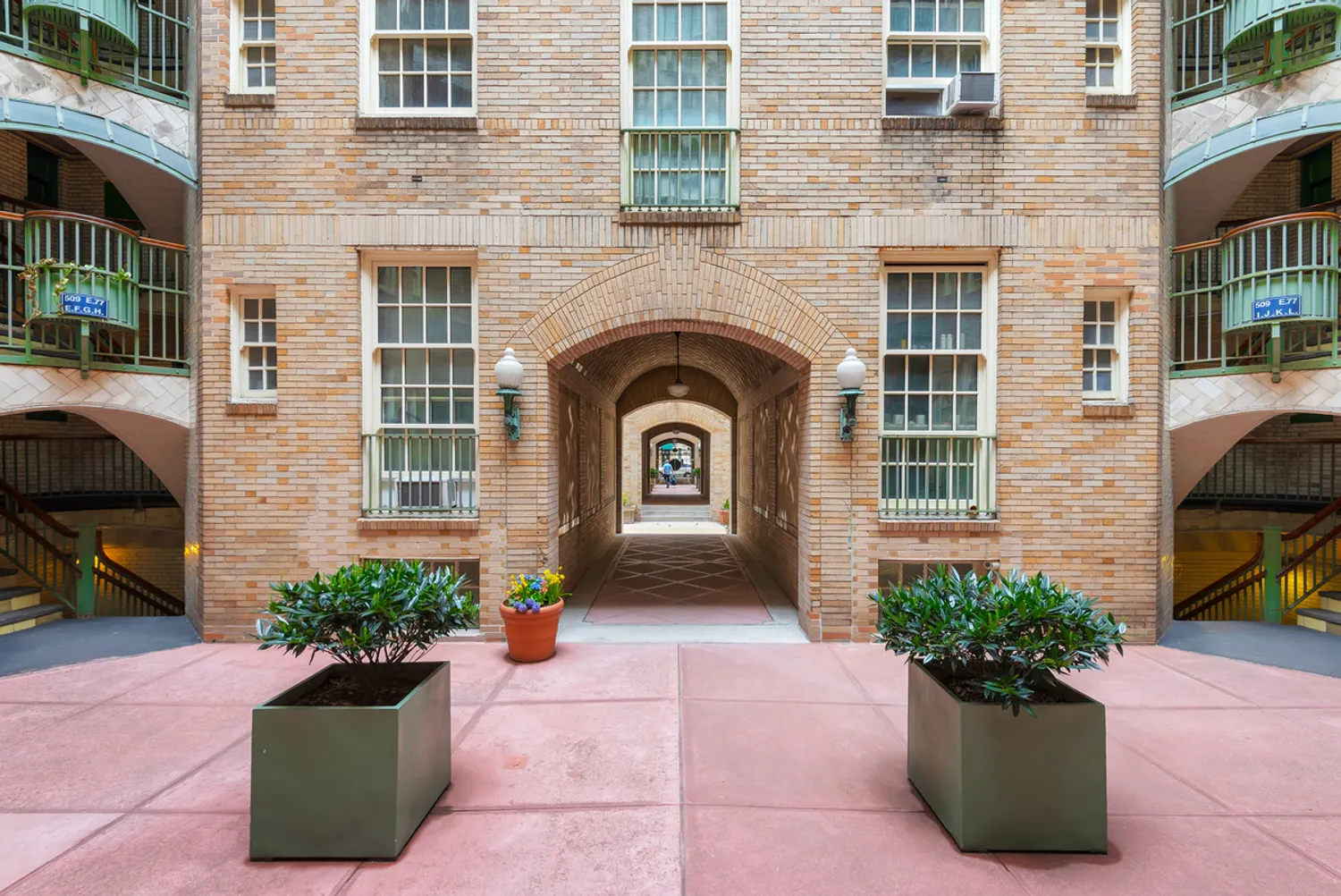 509 East 77th Street, Manhattan | Corcoran