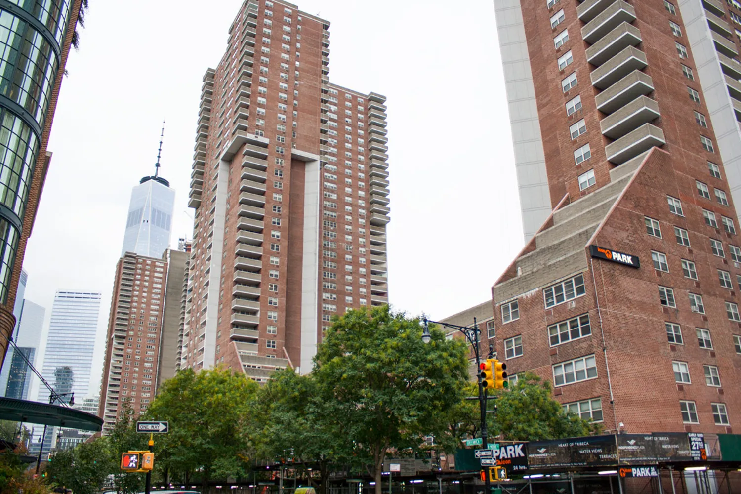Independence Plaza | 80 North Moore Street, Manhattan | Corcoran