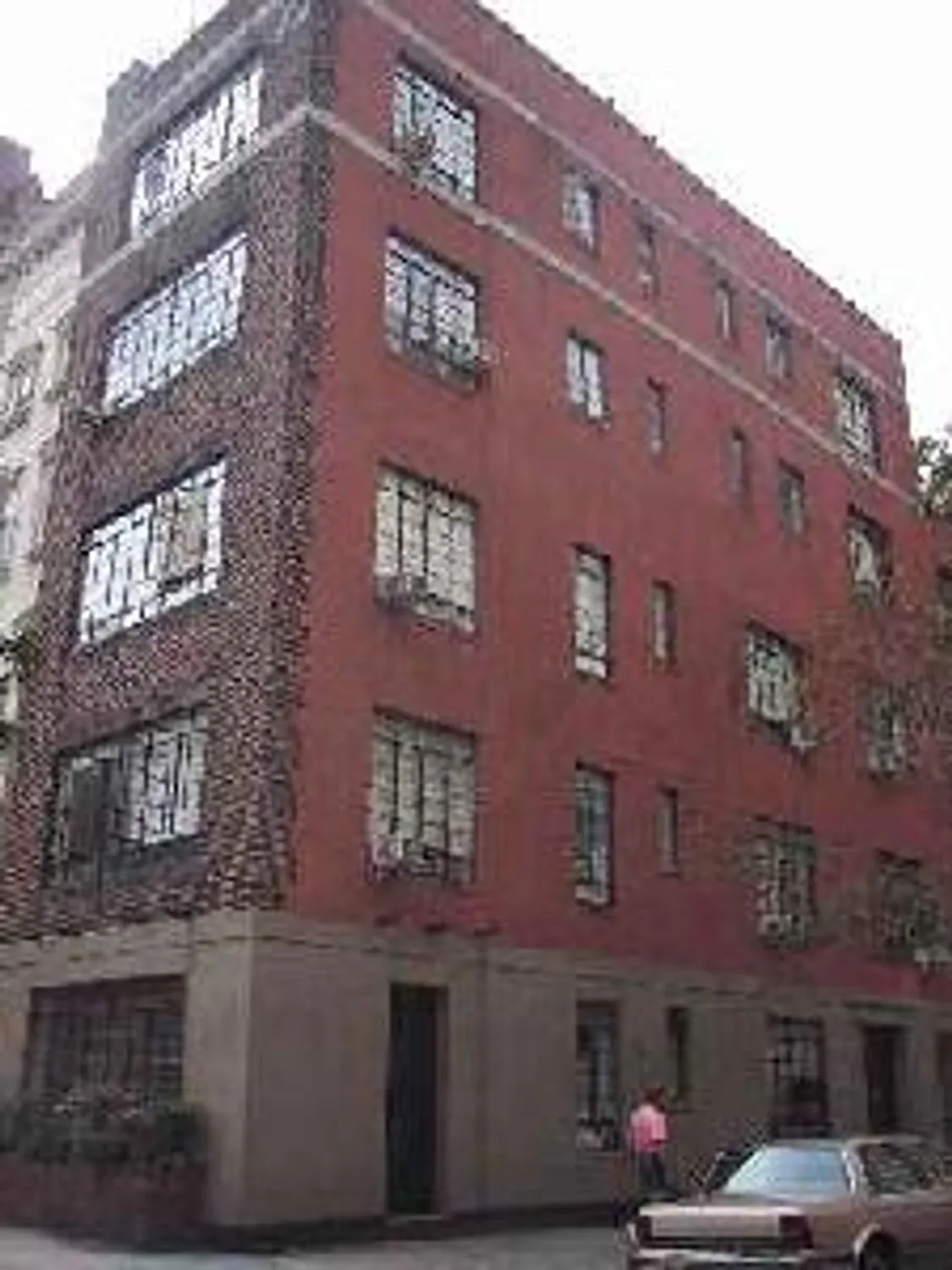 1 RUTHERFORD PLACE | 224 East 17th Street, Manhattan | Corcoran