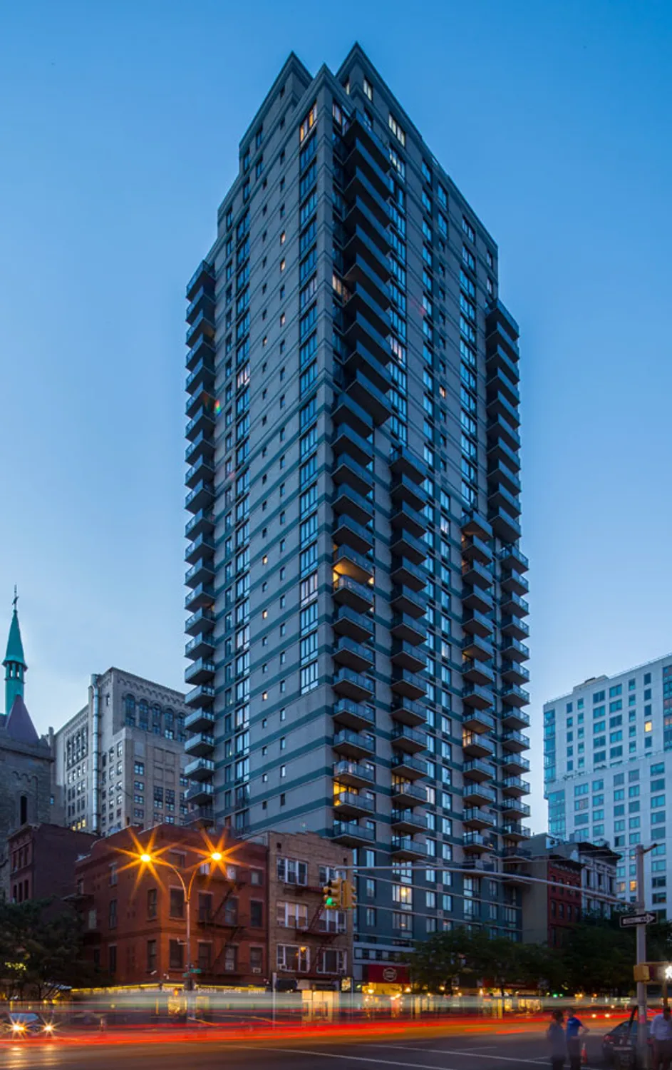 Instrata Gramercy | 290 Third Avenue, Manhattan | Corcoran