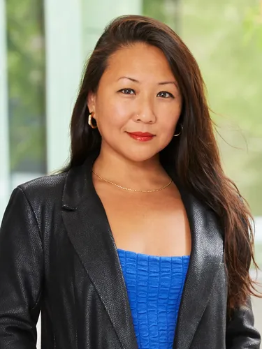 Angie Yang | Real Estate Agent | Corcoran