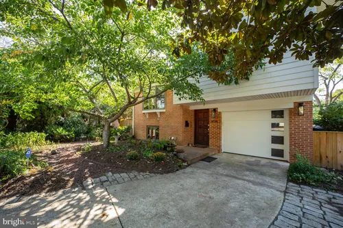 Luxury Real Estate Company | Corcoran McEnearney