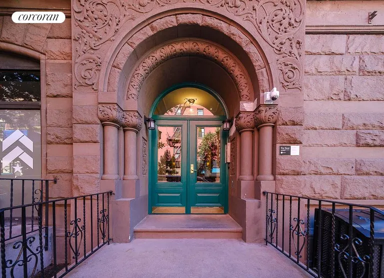 72 West 69th Street #4A, New York, NY 10023 Property for rent